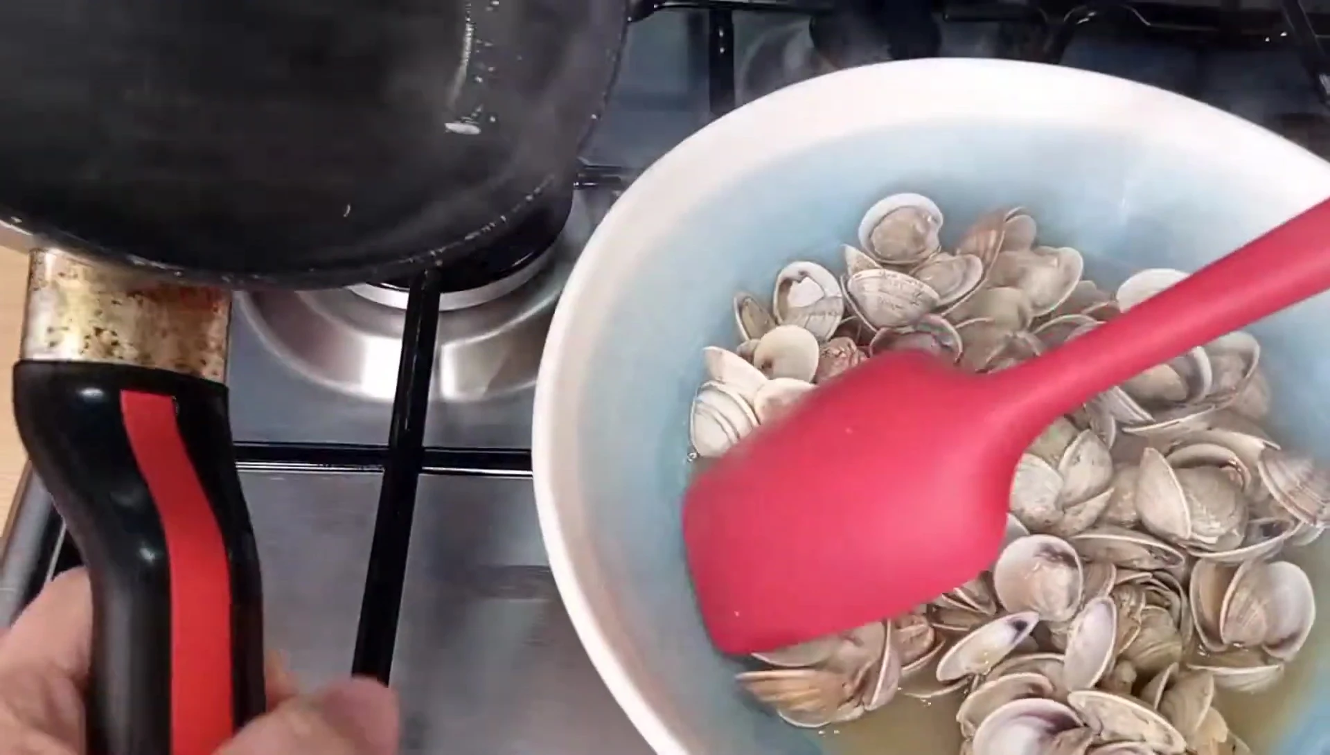 Steamed Clams with Sake (Asari no Sakamushi): Authentic Japanese Recipe