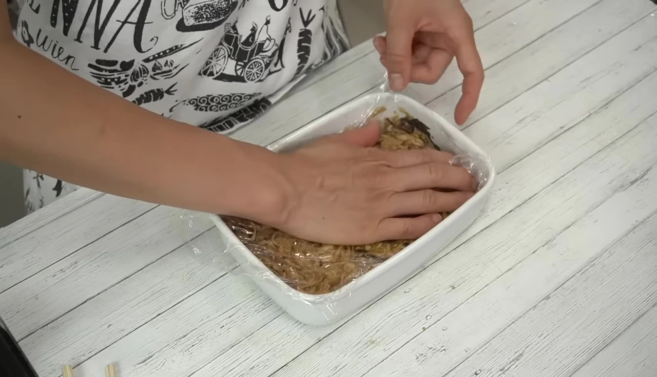 Crispy Kiriboshi Daikon Pickles: Easy 30-Minute Recipe