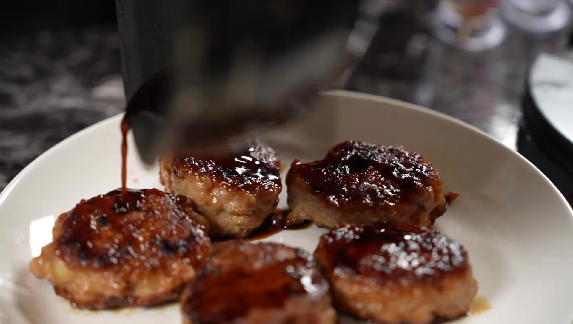 Fluffy Japanese Tsukune: Delicious Yakitori Chicken Meatballs Recipe