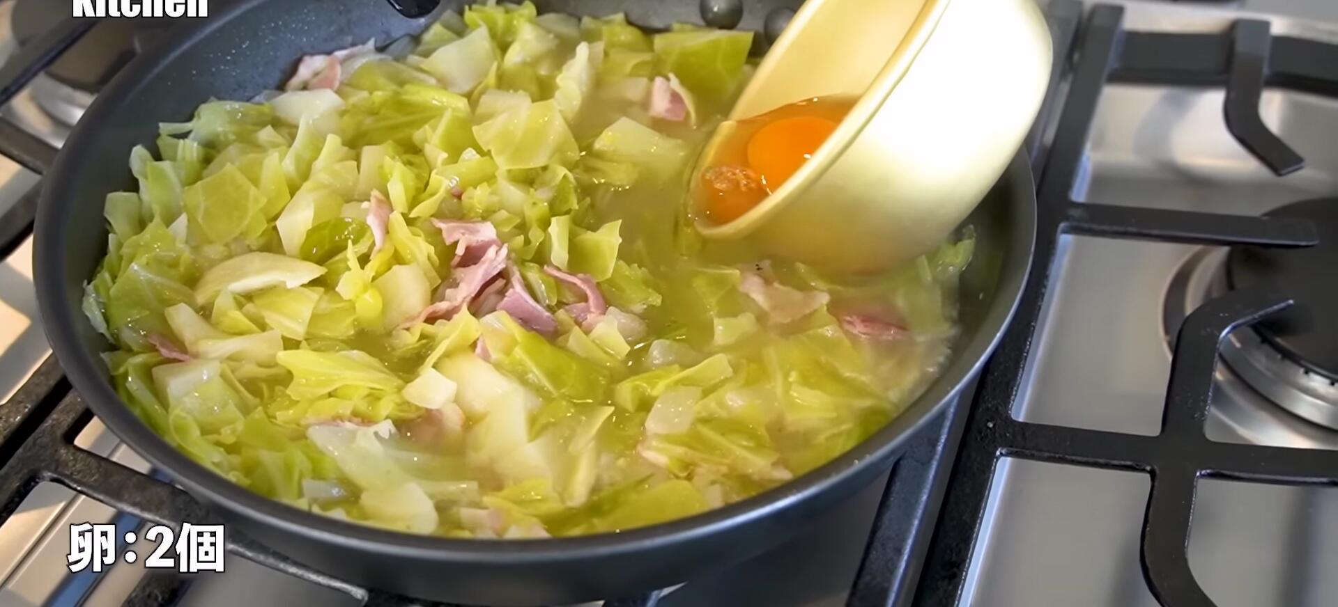 Spring Cabbage Soup Recipe: Easy, Healthy, & Delicious!