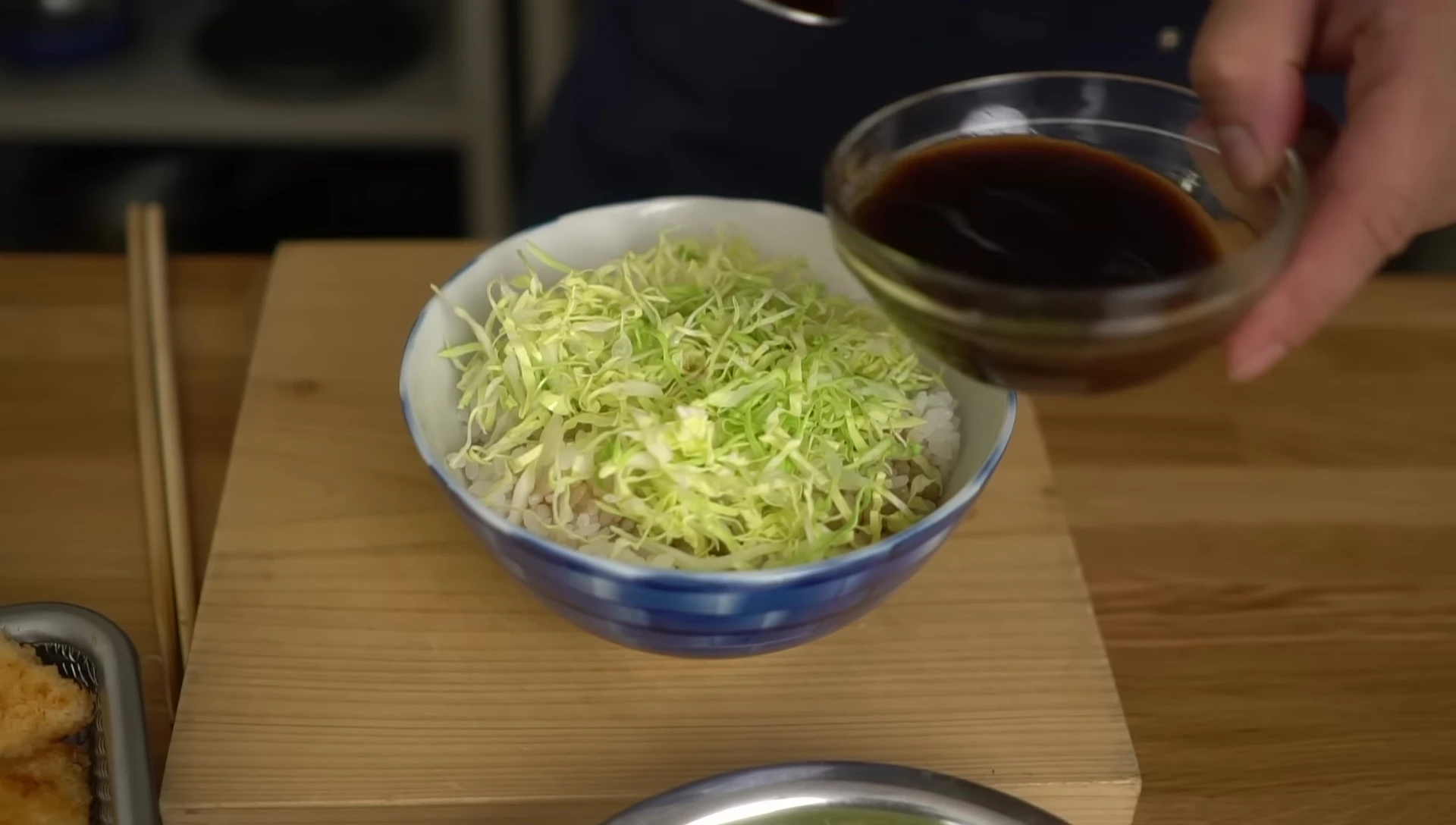Crispy Chicken Fillet Sauce Katsudon: Easy Japanese Recipe