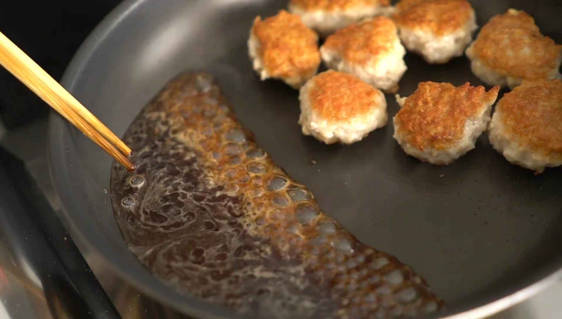 Fluffy Teriyaki Chicken Meatballs: Easy Recipe